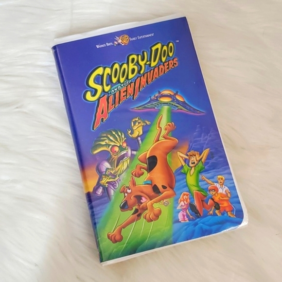 Scooby-Doo | Media | 200 Y2k Scoobydoo The Alien Invaders Movie Vhs ...